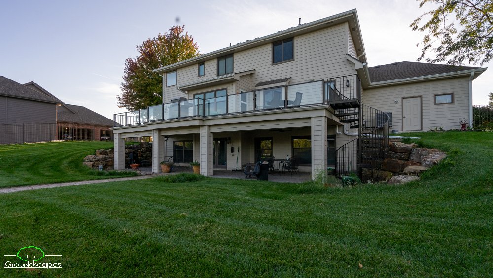 Paver Patio Upper Decks Photo Gallery | Groundscapes, Inc.