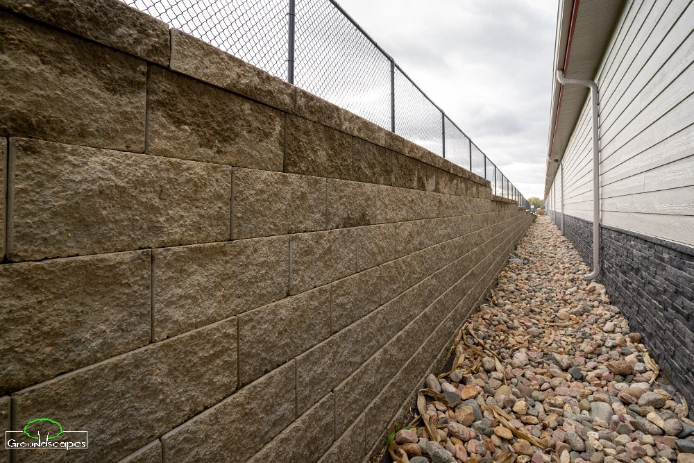 Retaining Walls Photo Gallery | Groundscapes, Inc.