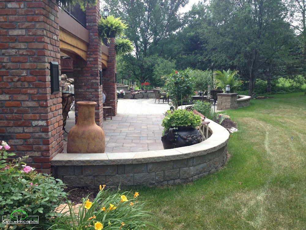 Seating Walls Photo Gallery | Groundscapes, Inc.